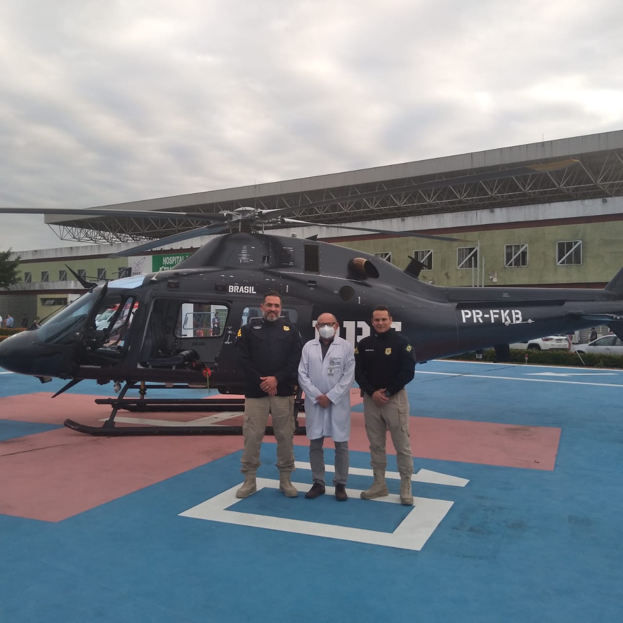 Diretor-geral da PRF usa heliponto do Hospital de Trauma para ...