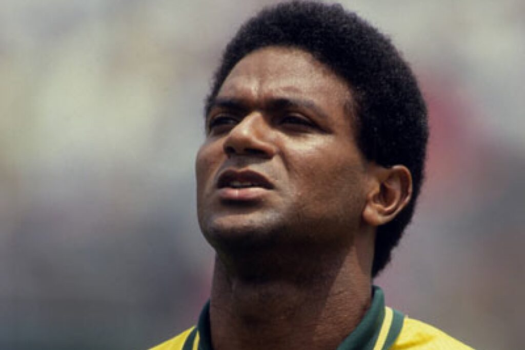Mazinho, o polivalente paraibano tetracampeão mundial
